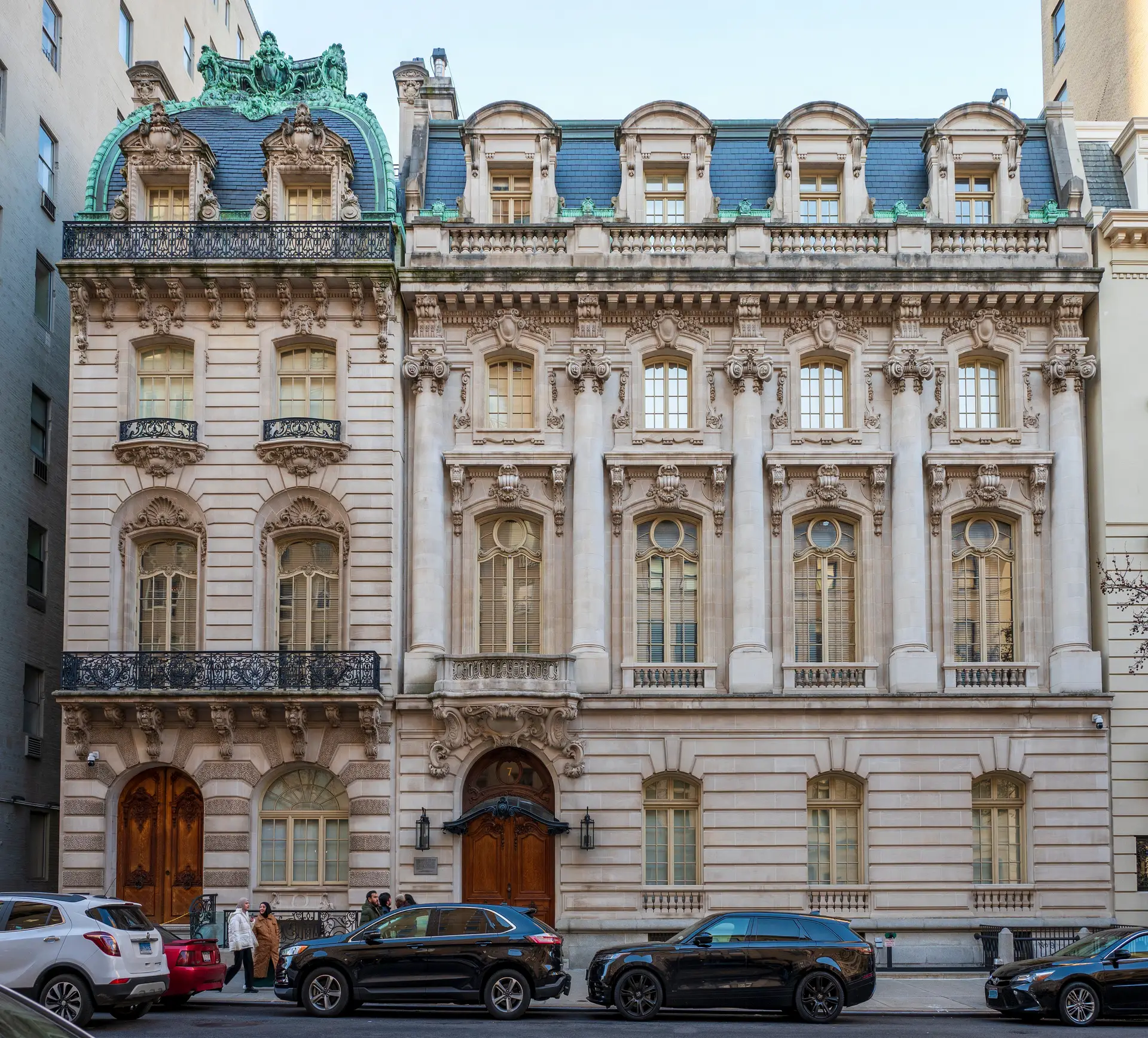 Fifth Avenue Gilded Age Mansions Tour | NYC Walking Tour