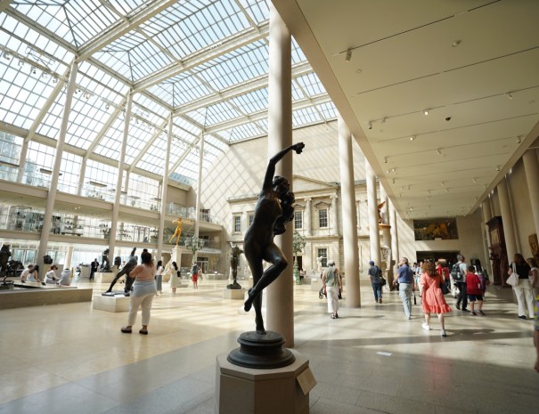 Private Secrets of the Metropolitan Museum - Untapped New York Tours